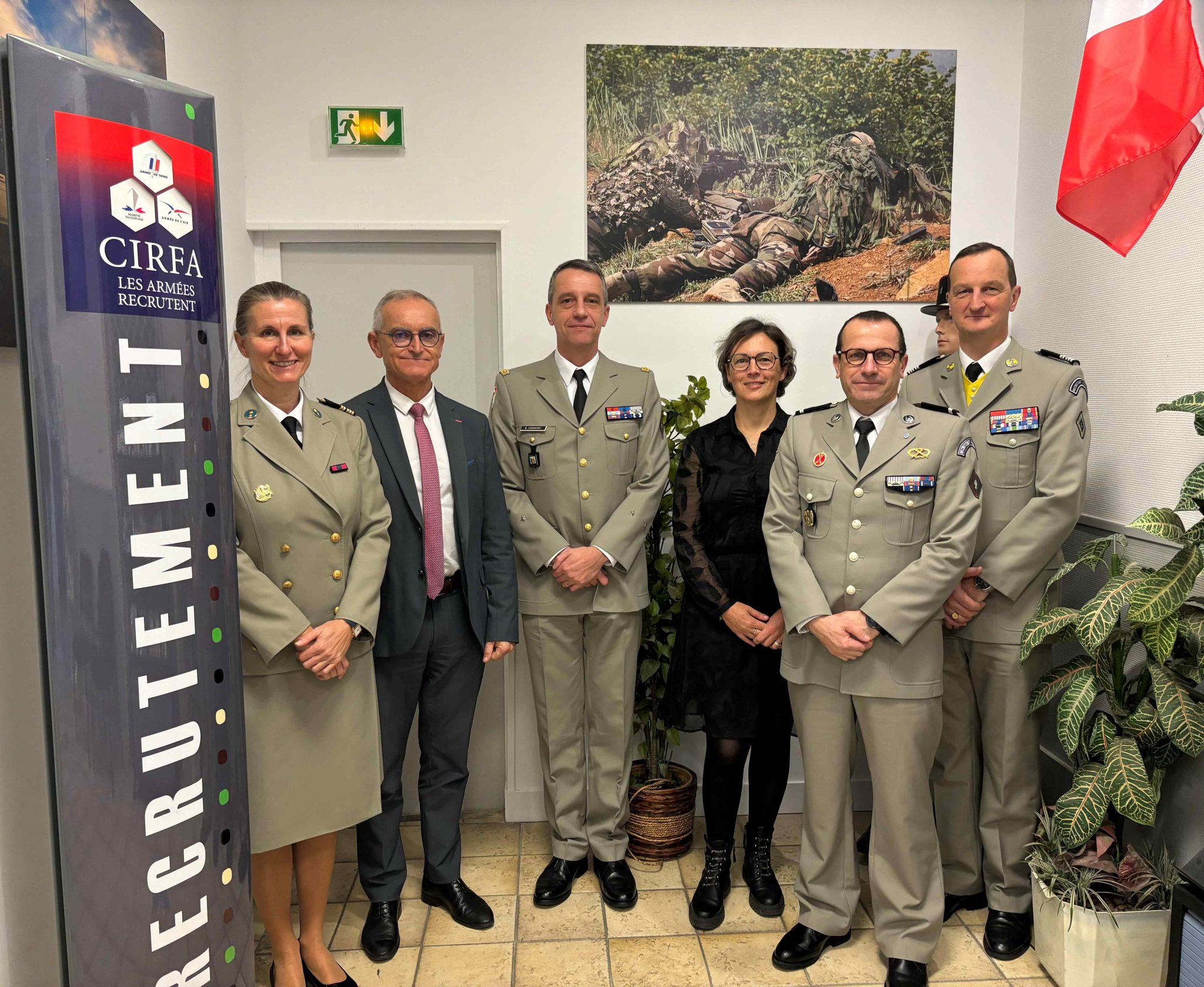 L’EIGSI signe une convention de partenariat avec l’Armée de Terre ...