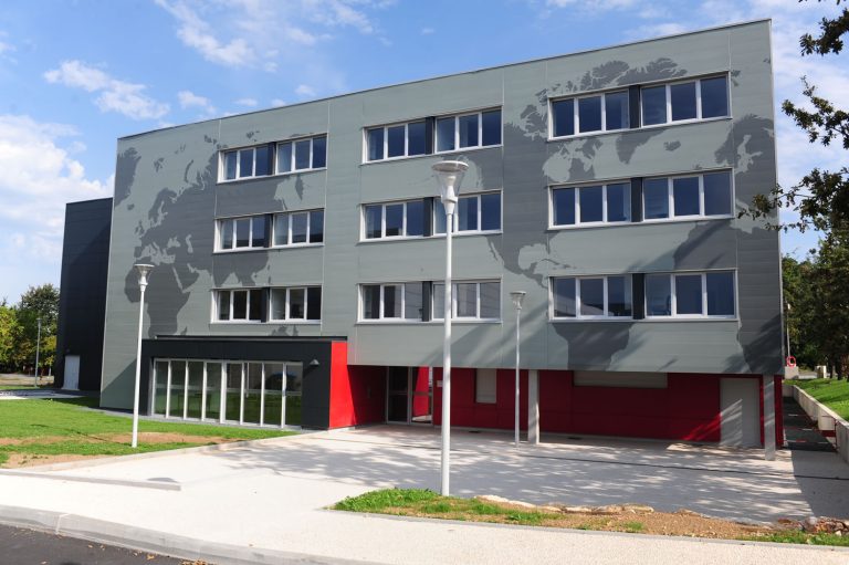 Résidence EIGSI : 150 studios pour les élèves-ingénieurs EIGSI | EIGSI ...